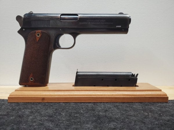 Colt Gun Stands | DonaldEvans.com: Gun Display Stands for WWII and ...